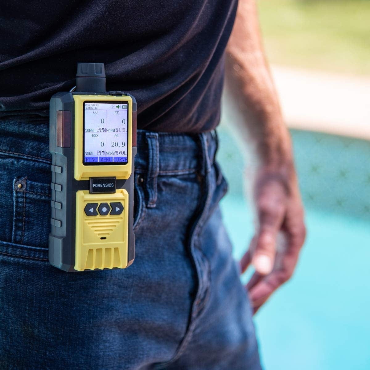 4 Gas Analyzer with USA NIST Calibration – Forensics Detectors